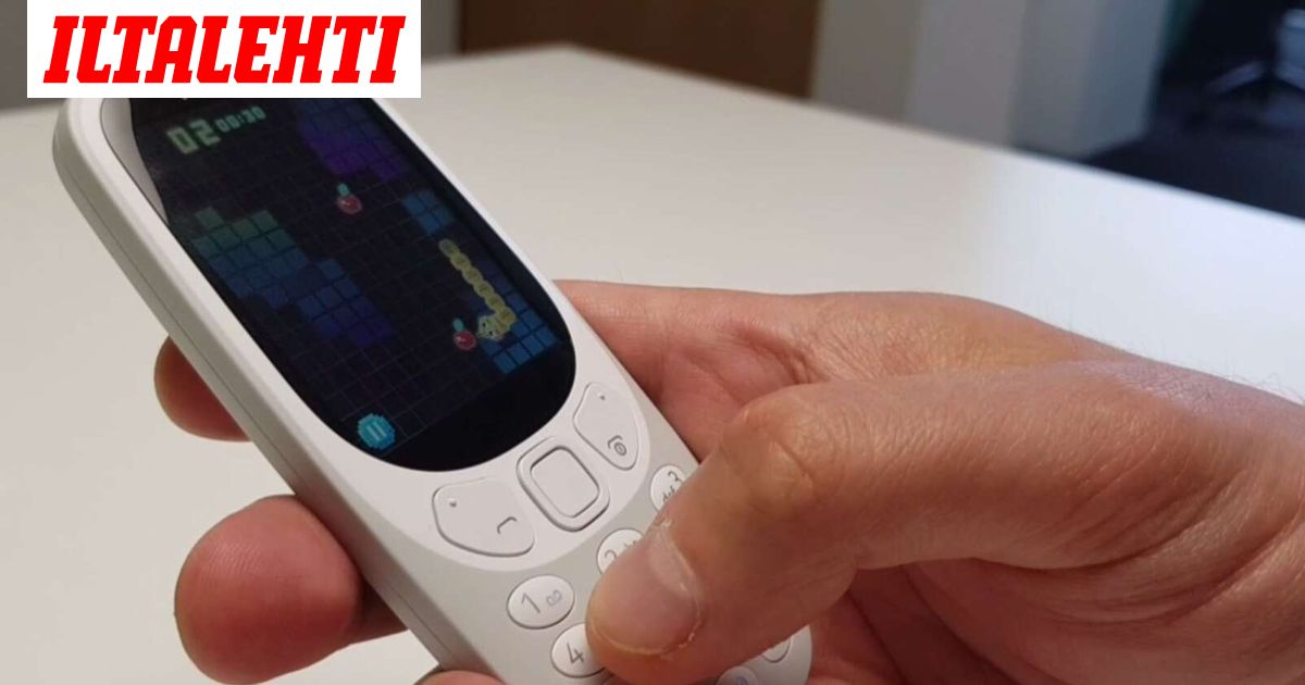 Videoesittelyssä Nokia 3310:n ominaisuudet – ja se klassinen matopeli