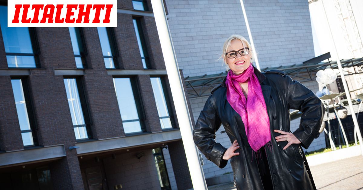 PS-leiristä irtaantunut Veera Ruoho pitää paluutaan pyytäneiden ...