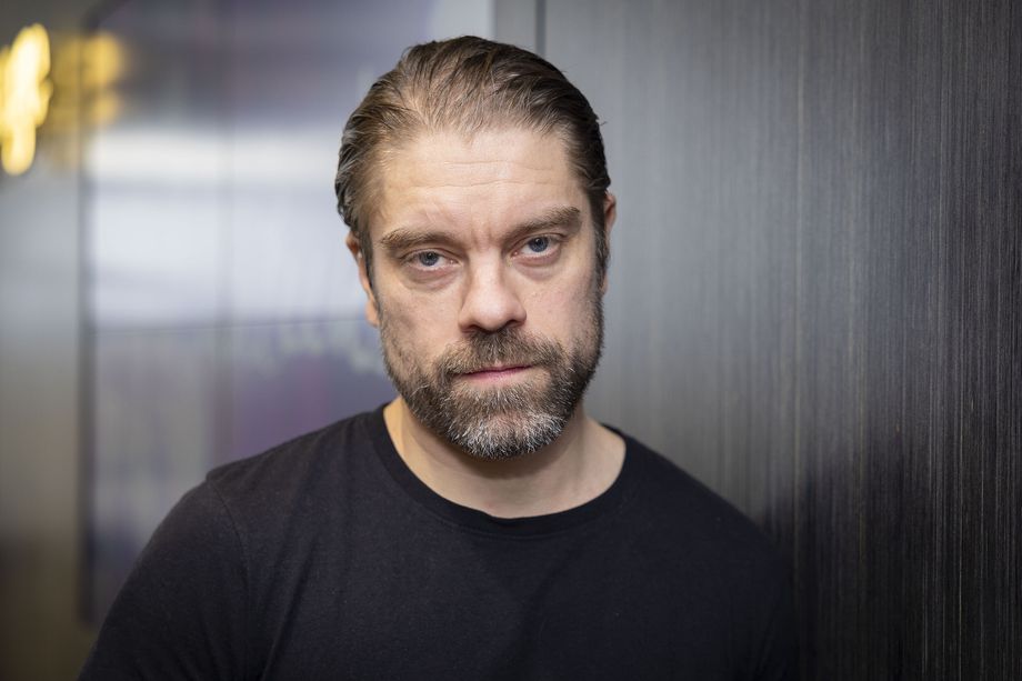 Joonas Saartamo valmistautui uutuusrooliinsa psykologin kanssa