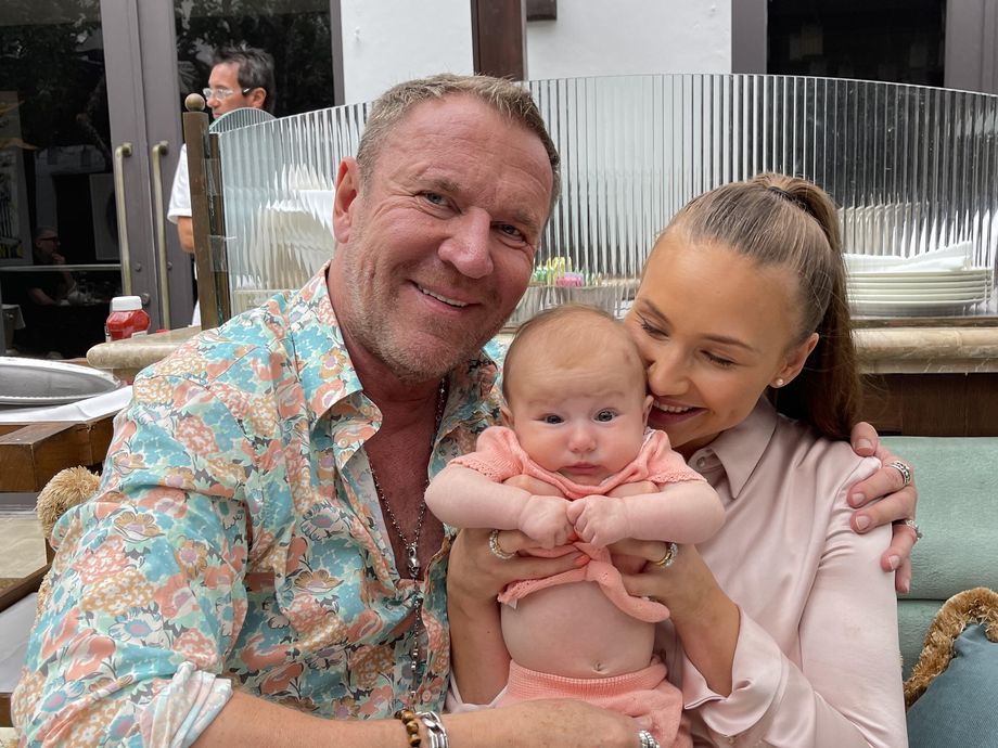 Johanna Harlin esitteli raskausvatsaansa – Paljastaa myös raskausviikkonsa