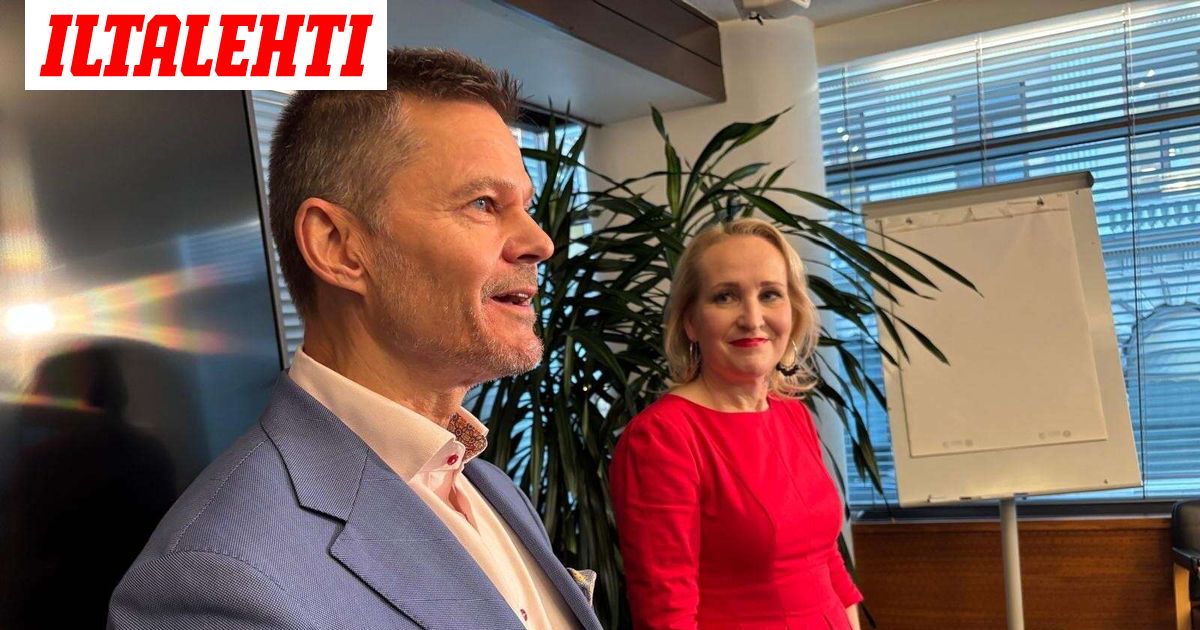 Puolisonsa menettänyt Minna Helle nosti arkuuttaan esiin – Kertoo nyt miksi