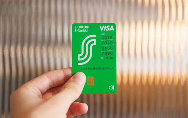 Uudistettu S-etukortti on pystymallinen - näkyy asiakkaiden arjessa ...