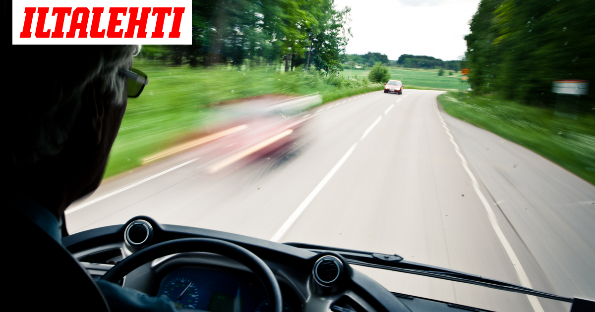 Linja-autonkuljettaja päihtyneenä töihin - työsopimus päätettiin