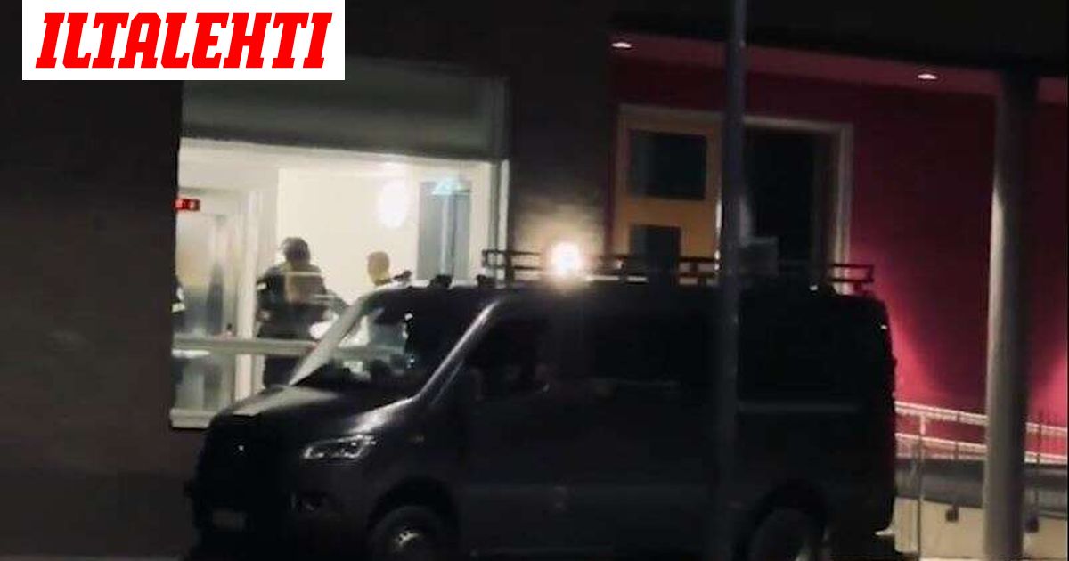 Suuri poliisioperaatio aamuyöllä Vantaalla – Espoon epäilty ampuja otettiin kiinni