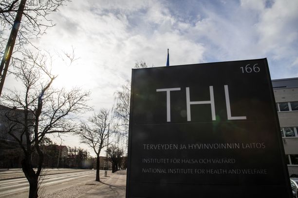 THL:n kaksoisrooli koronarokotuksissa saa arvostelua