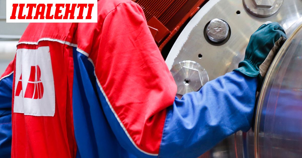 Metallitehtailla osoitetaan mieltä - Useita ulosmarsseja