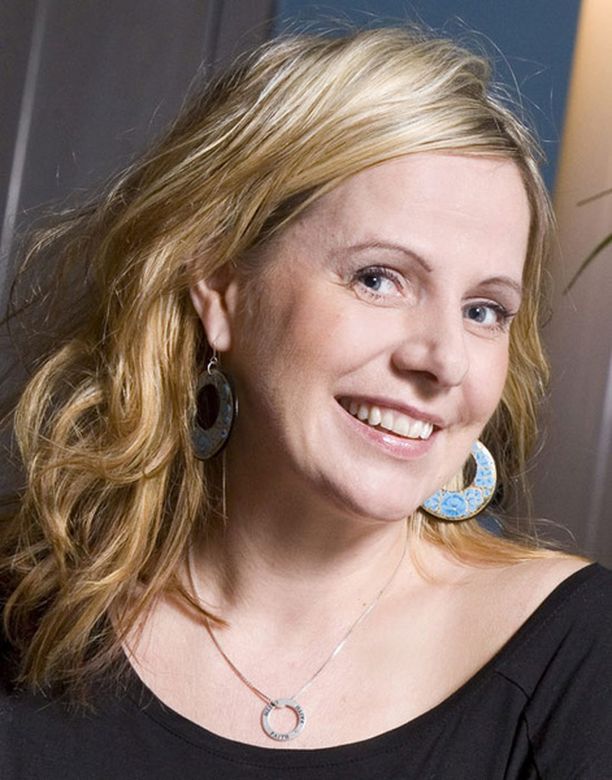 Susan Ruusunen huutokaupattiin perheenäidille