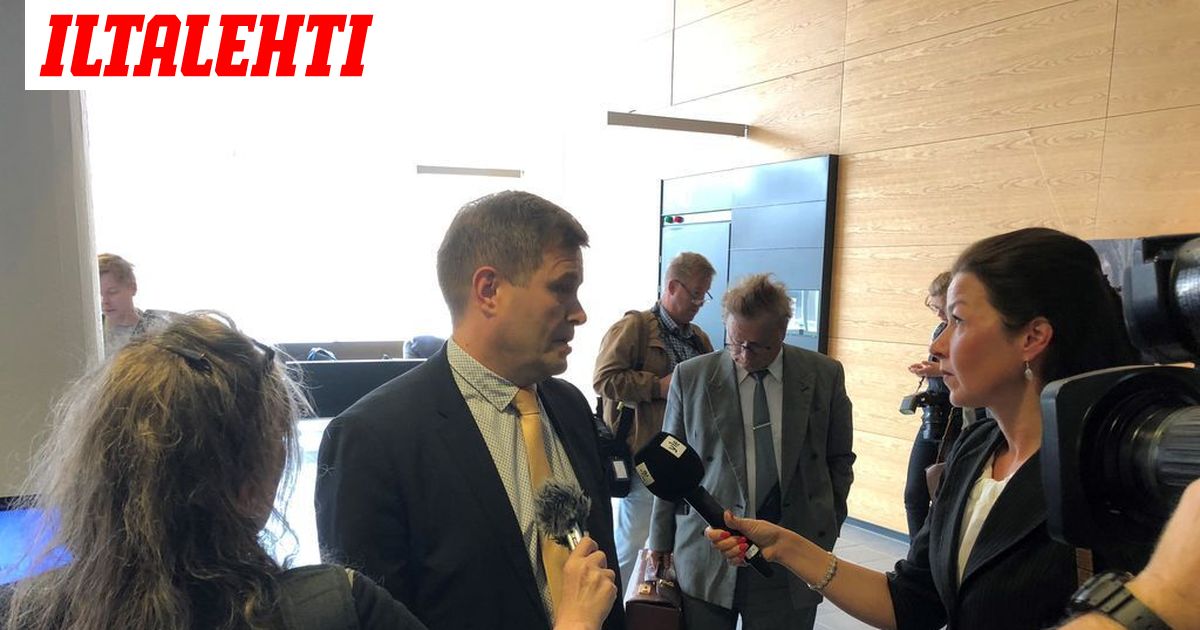 Kari Tolvanen näki Hakkaraisen hyökkäyksen lähietäisyydeltä: ”Ruoho ...