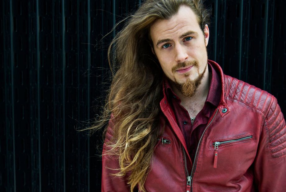 Rock-tähti ja palomies - tämä mies toteutti molemmat lapsuuden unelmansa