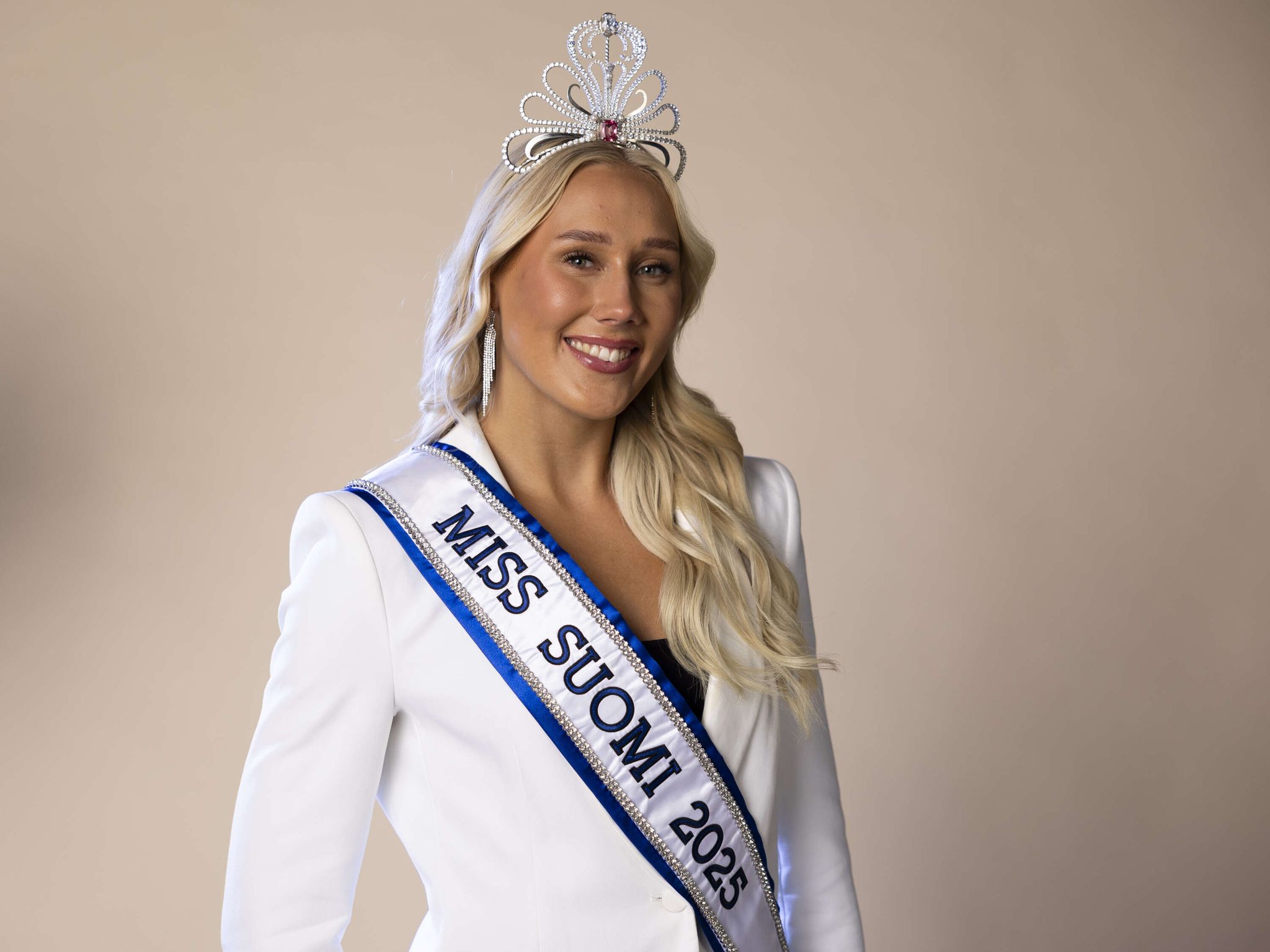 Miss Finland stripped of Title after uploading 'Racist Gesture' to ...