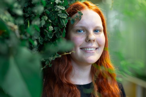 Siiri, 22, lauloi Ella ja Aleksi -lapsiduossa