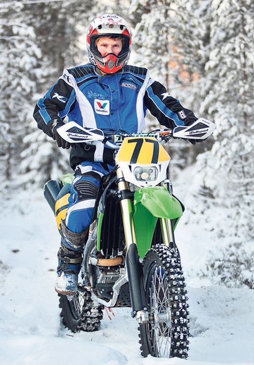 Nivelrikon jälkeen takaisin enduropyörän selkään