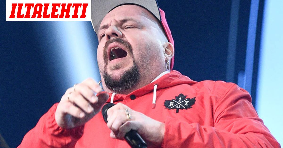 Timo Rautiainen sekosi putoavista housuista