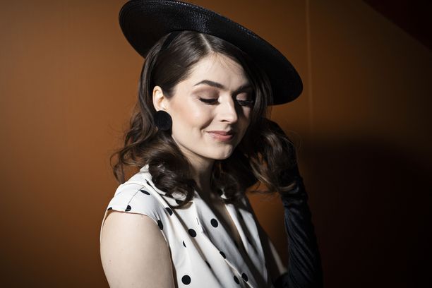 Behmin ja Miki Liukkosen pahasuinen kissanpentu villitsee somessa