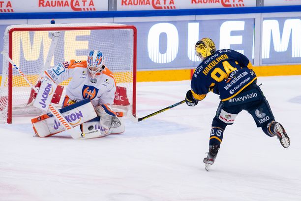 Anrei Hakulinen loukkaantui Leijonat-pelissä – Lukko kärsii
