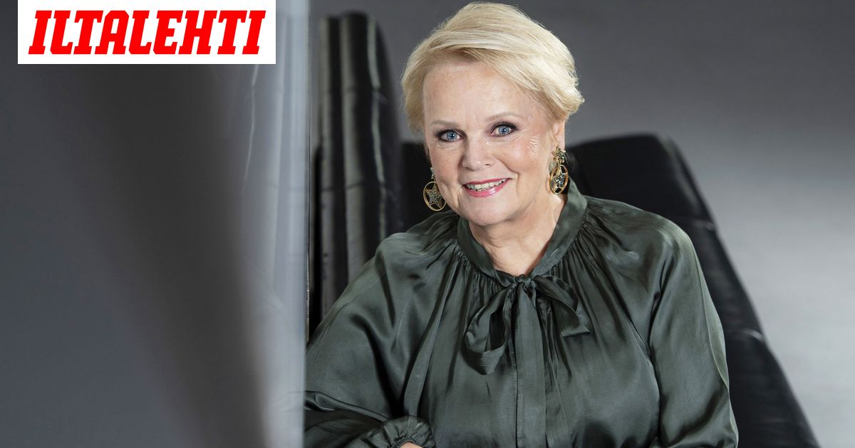 Kirja: Katri Helena paljastaa käyneensä kahdessa kauneusleikkauksessa ...