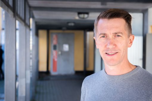 Näyttelijä Jussi Vatanen on tottunut siihen, että välillä töitä ei ole