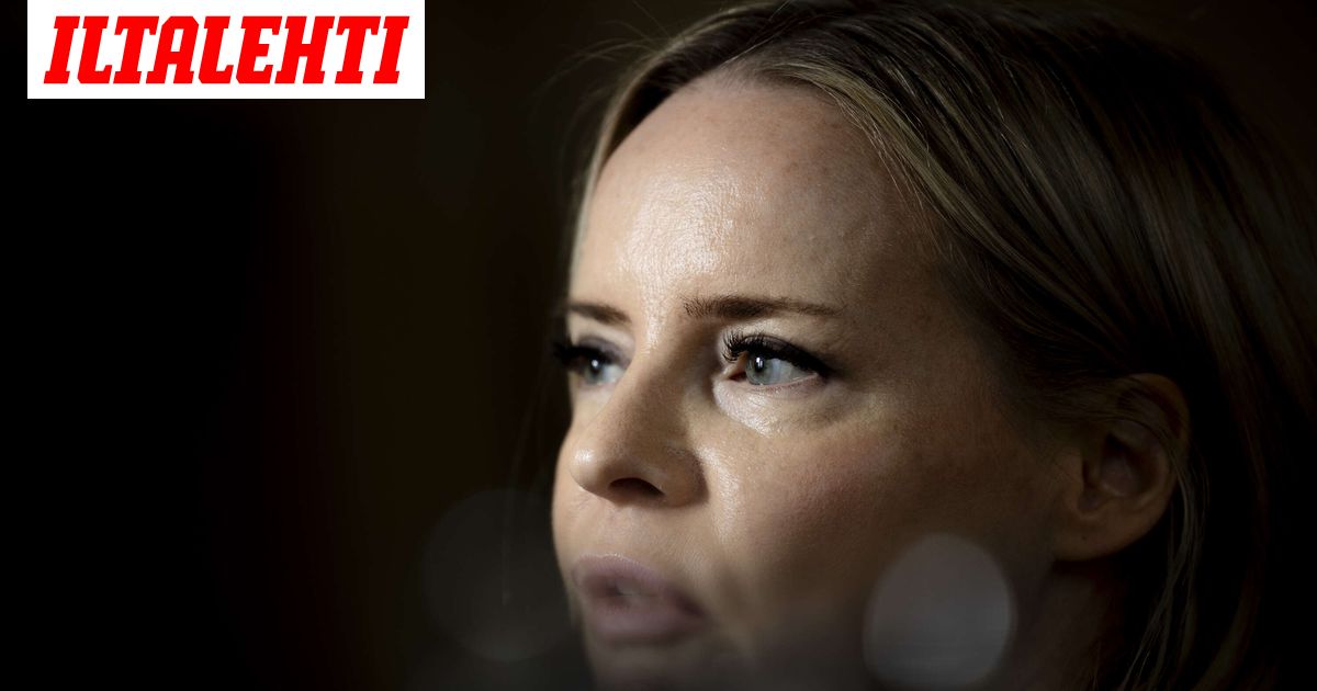 MT: Riikka Purra kertoo, että on mökillä ja itkee ilosta