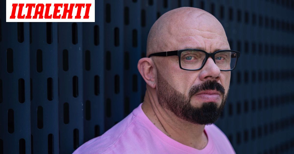 Jari ”Bull” Mentula pani rahaa haisemaan: ”Menee helvetin lujaa”