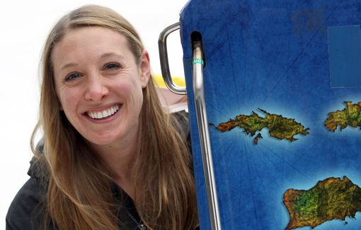 Kelkkailija Katie Tannenbaum laski luutaa päin 90 km/h