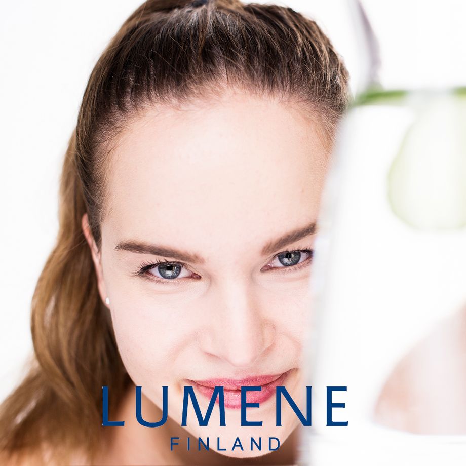 MAINOS LUMENE: Heleä iho 14 päivässä -haaste 4: Juotko tarpeeksi vettä ...