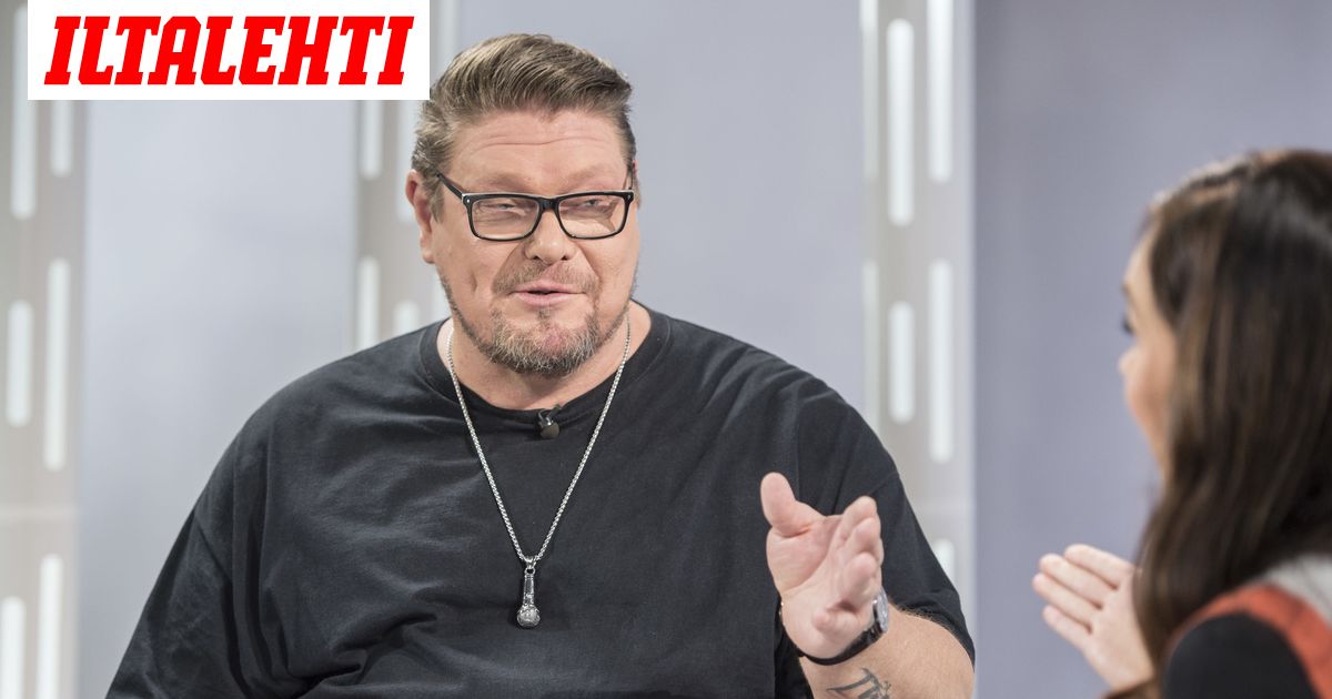 Henry Saari tapasi seksilehtimoguli Larry Flyntin pilvenpiirtäjässä Las ...