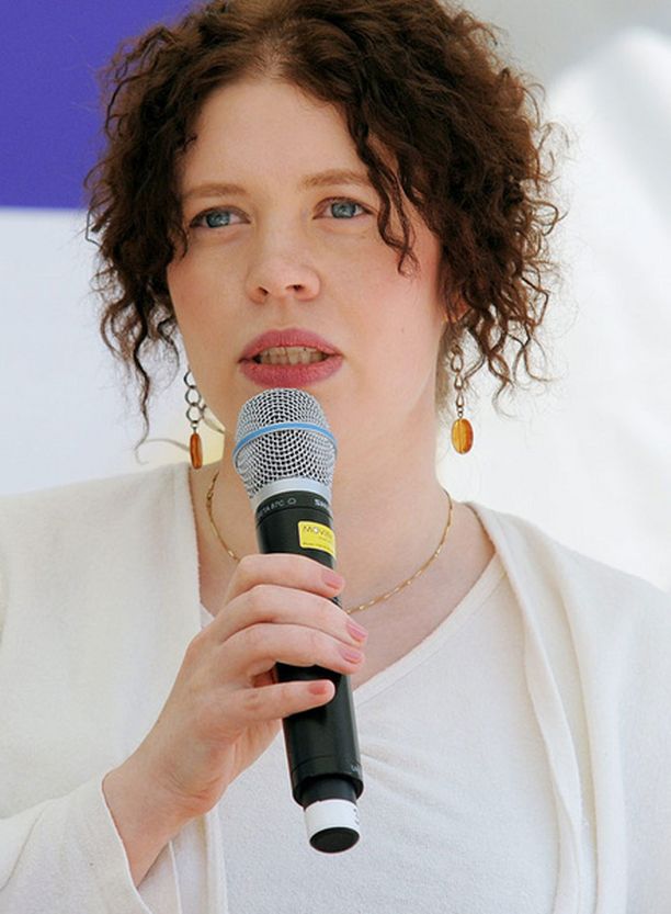 Anna Kontula lehdessä: Nykyfeministit suvaitsemattomia