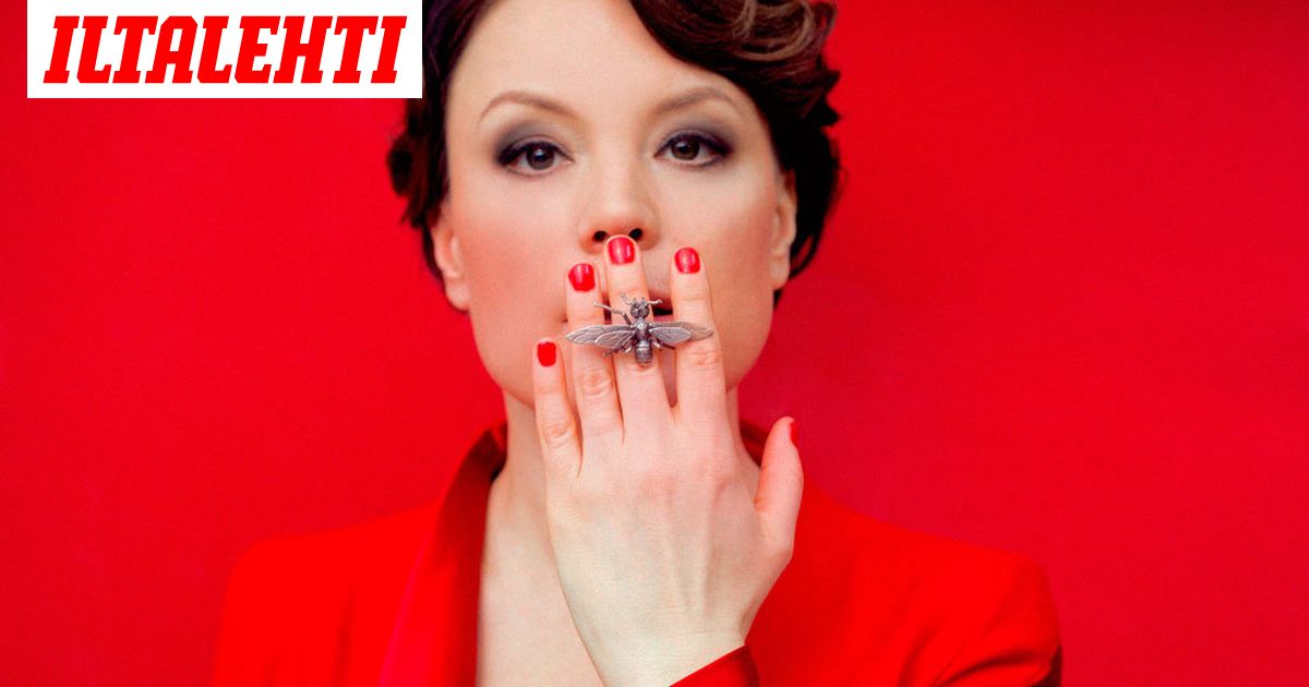 Emma Salokoski: "Halusin heittää hanskat naulaan tuhat kertaa"