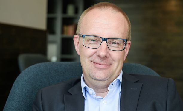 SAK:n uudeksi puheenjohtajaksi Jarkko Eloranta - Lyly: Sinun on helppo ... SAK:n uudeksi puheenjohtajaksi Jarkko Eloranta - Lyly: Sinun on helppo ...