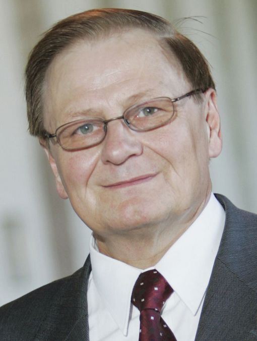 Nelonen: Kansanedustaja salasi asioita poliisilta