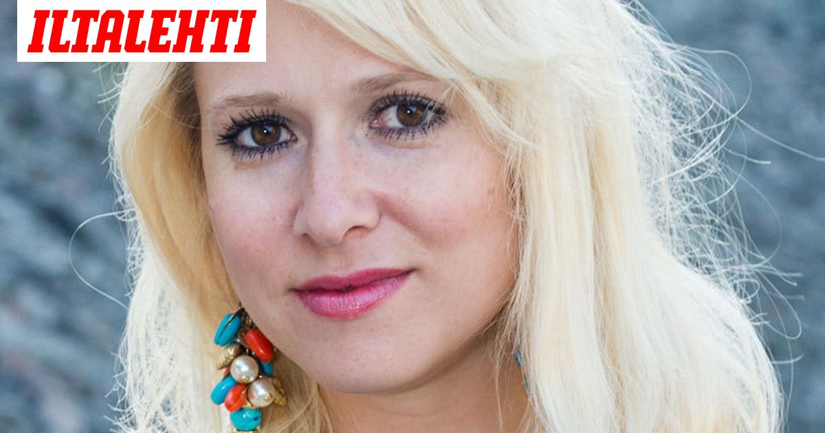 Heli Kajo asuu kolmen miehen kanssa