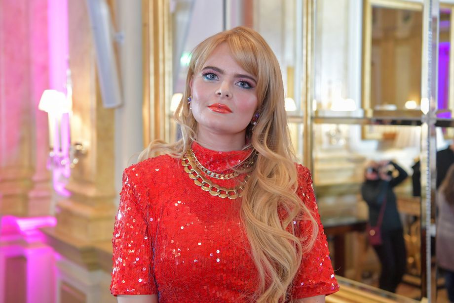 Kuusi uutta UMK-esiintyjää paljastettiin: Mukana Erika Vikman!