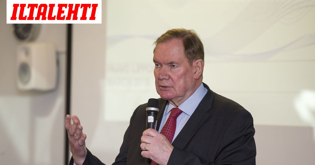 Näin Paavo Lipponen ja Esko Aho tienasivat vuonna 2021