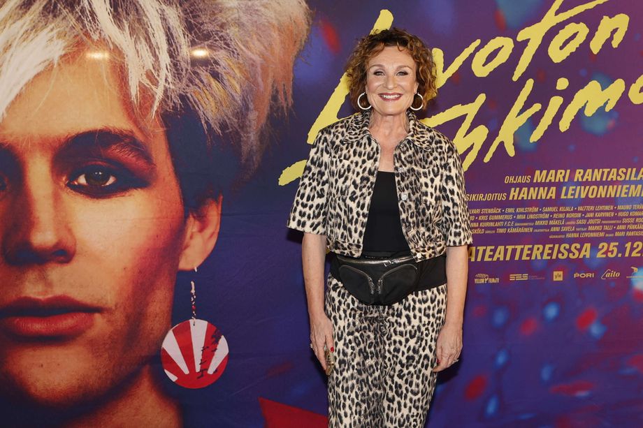 Hanna Sumari harvinaisessa yhteiskuvassa puolisonsa kanssa