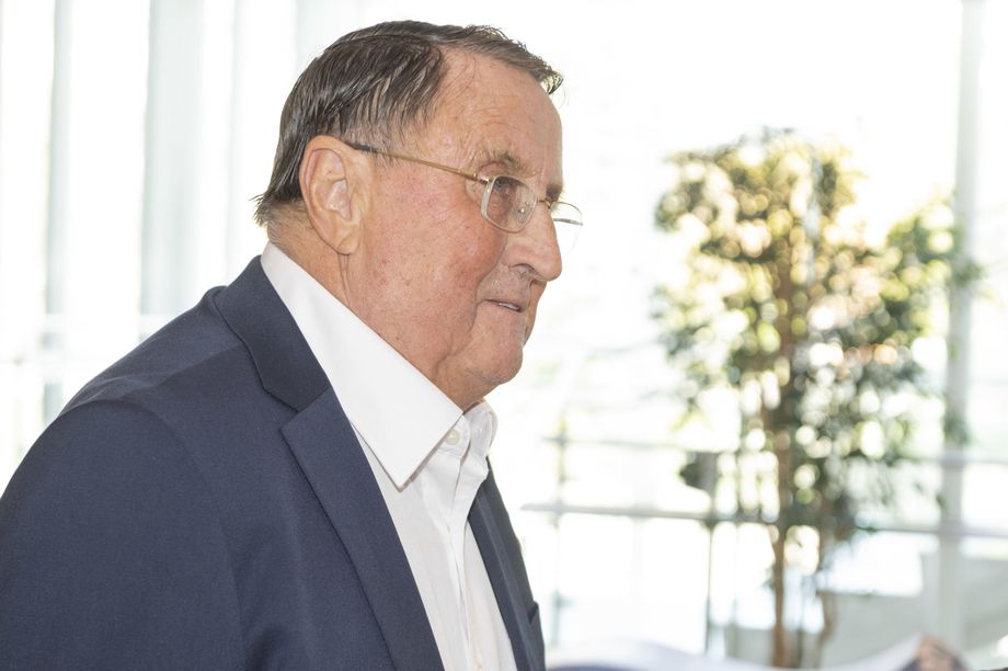 Börje Salmingin kohtalo surettaa Curt Lindströmiä