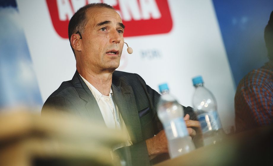 Dekaani puolustelee Aleksanteri-instituutin uuden johtajan sisäistä ...