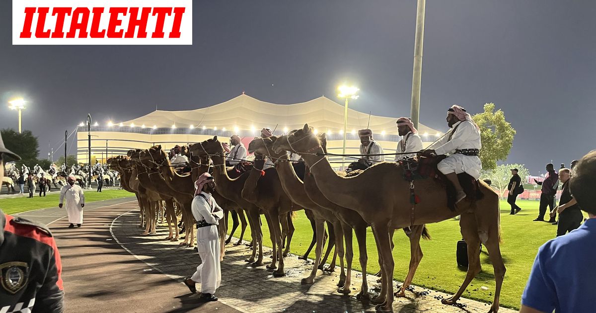 Kommentti: 200 miljardin MM-kisat – farssi alkoi jo ennan avauspotkua