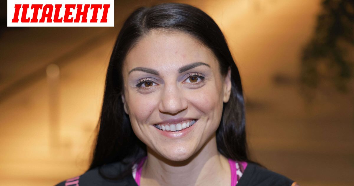 Nooralotta Neziri kertoi tuloistaan – ”Ilmaista rahaa”