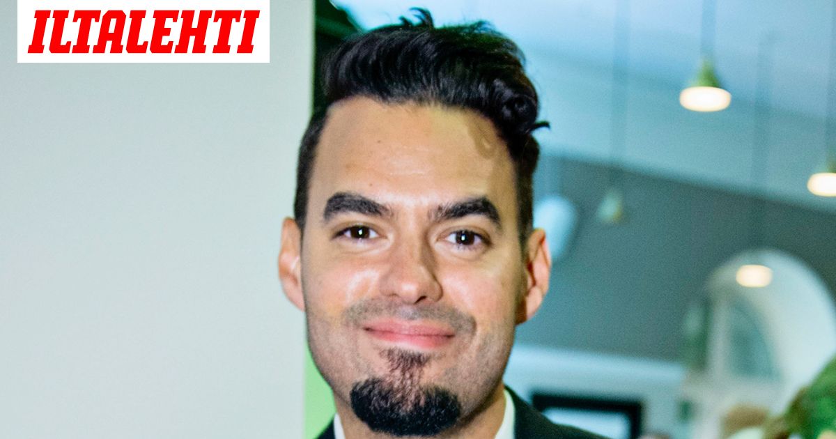 Seiska: Axl Smith sai töitä - kuvaa nykyään laillisesti