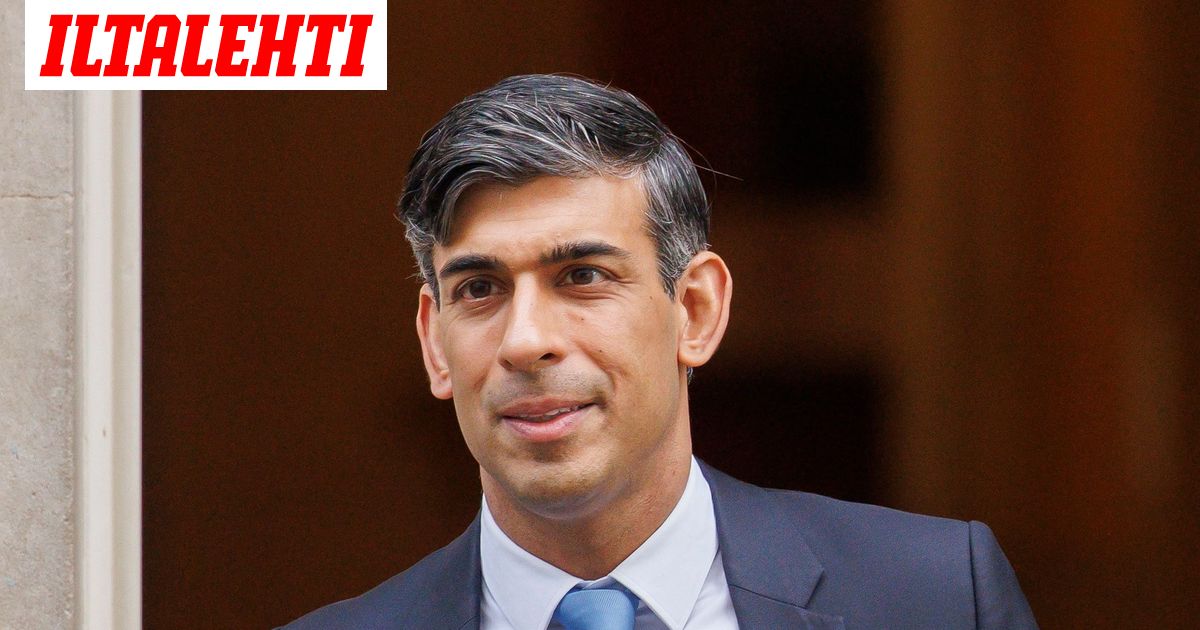 Brittilehti: Yhdysvallat aikoo sijoittaa ydinaseita Isoon-Britanniaan