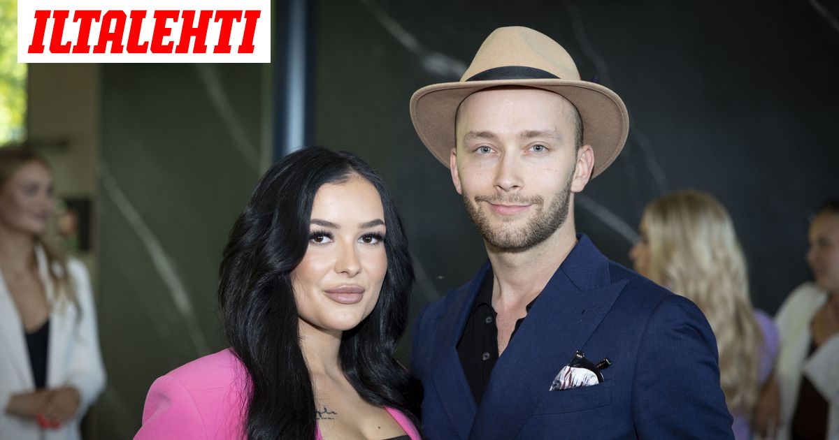 Emil Hallberg kannustaa Sofie-kihlattuaan Miss Helsinki -kilpailussa