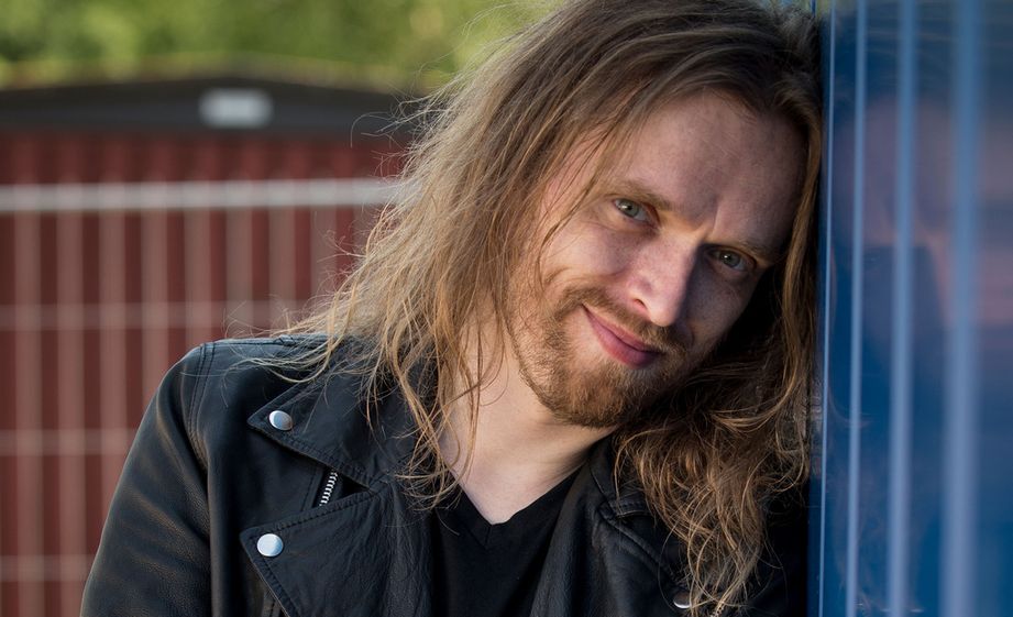 Anssi Kela ja Lauri Tähkä kilpailivat rakkauslauluilla - Tähkä voitti