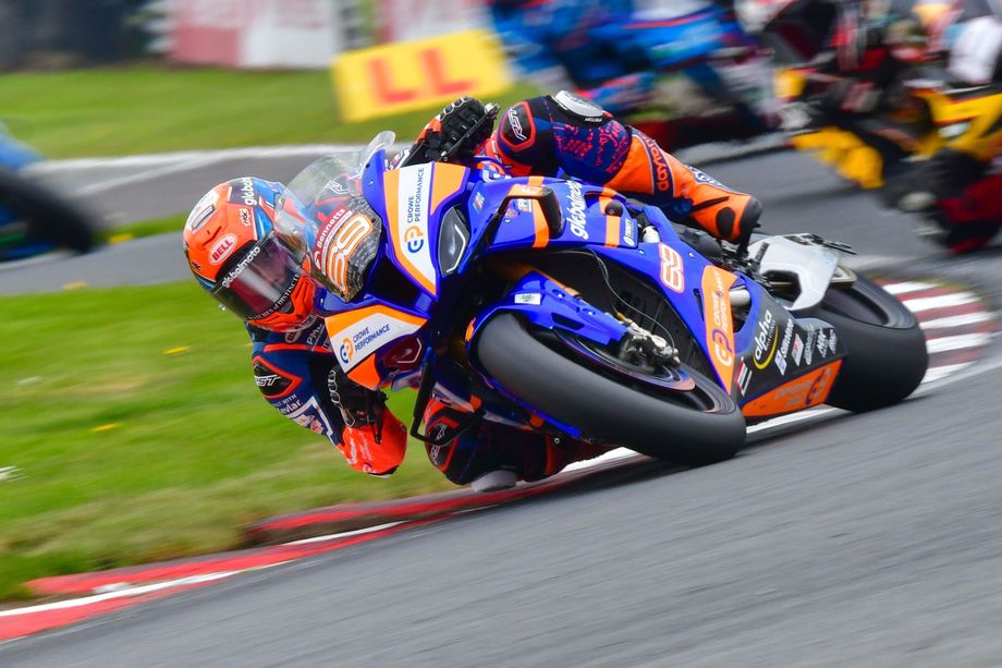 Chrissy Rouse: Menehtyi kisaonnettomuudessa saamiinsa vammoihin