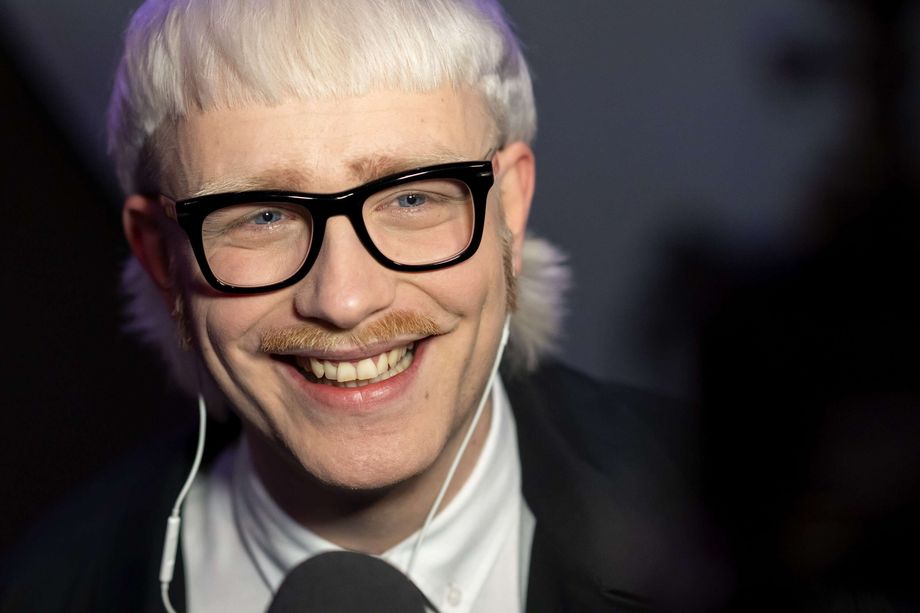 Viisujen kohuartisti on mysteerivierailulla Helsingissä – Rikostutkinta ...