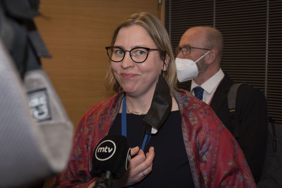 Tytti Yli-Viikari hankki 50 000 euron koulutuksia VTV:n johdolle