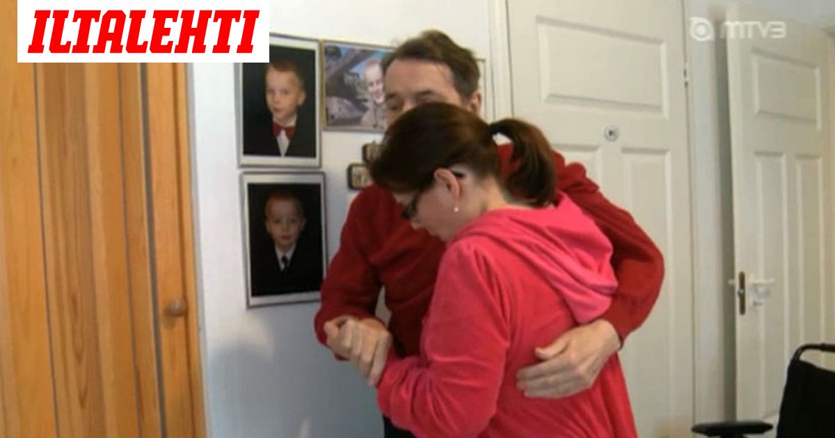 MTV3: Timo T.A. Mikkonen kävelee jo!