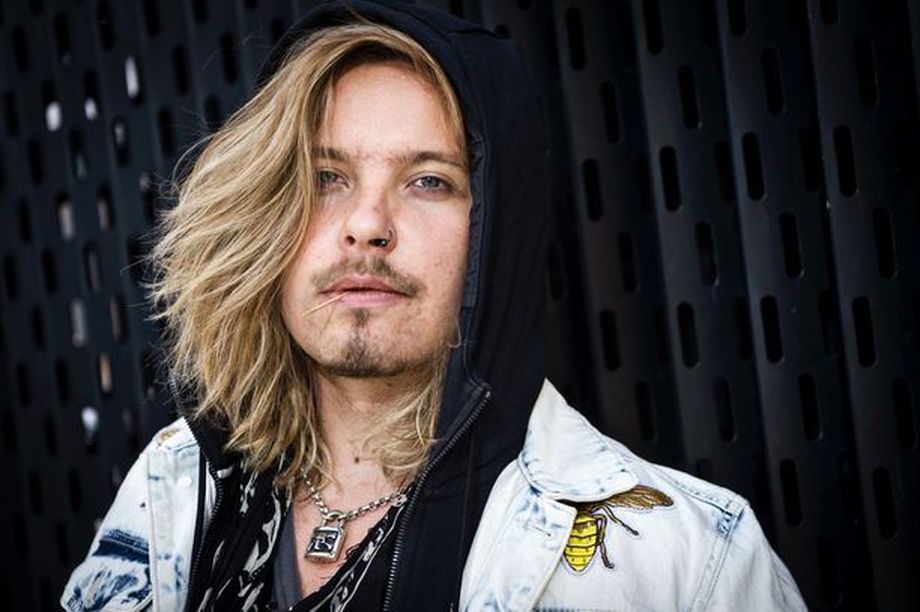 Archie Cruz pussaili Tallinnassa vaaleaa kaunotarta