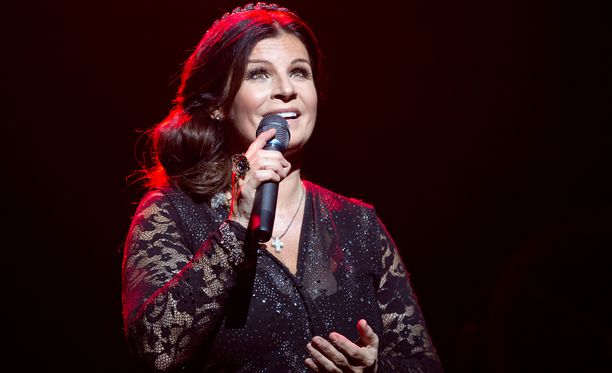 Carola kertoo, miksei hänellä ollut seksiä 14 vuoteen: "En löytänyt ...