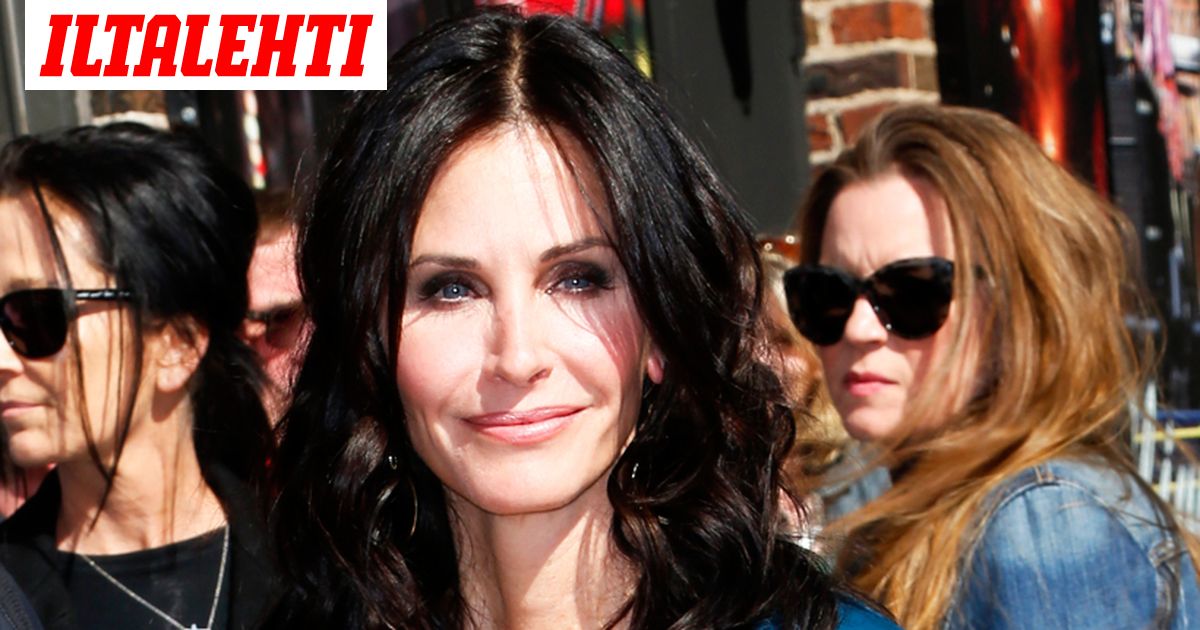 Courteney Cox paljastaa: Tästä olin kateellinen Jennifer Anistonille