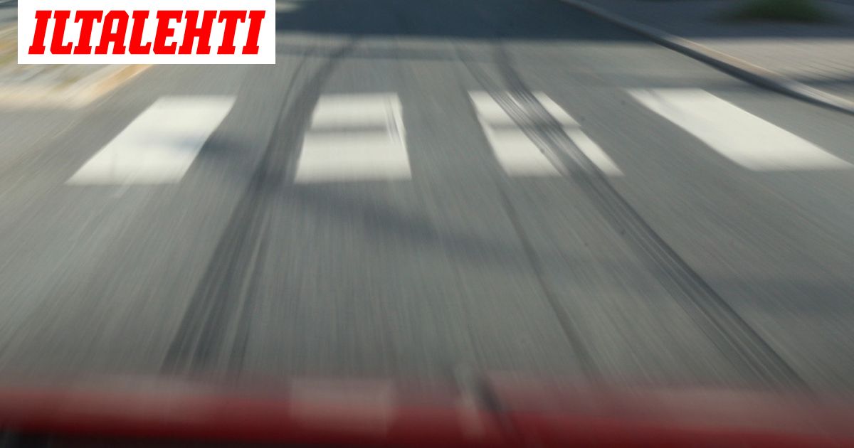 Nainen kuoli suojatieturmassa - autoilijalle ehdollista vankeutta